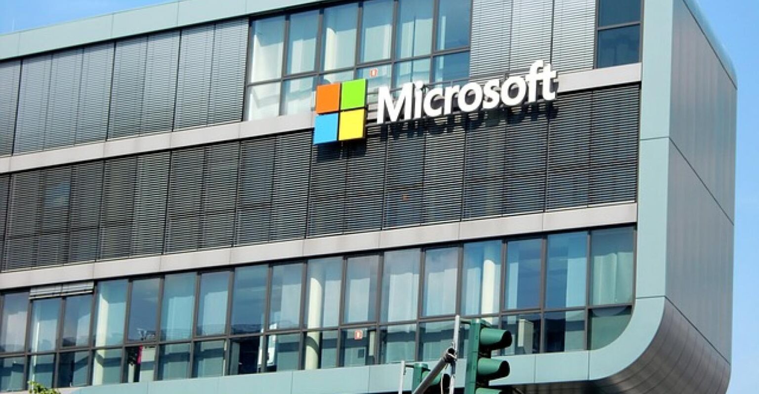 Microsoft Software Engineering Intern 2026 – Salary Up to ₹12 LPA ...